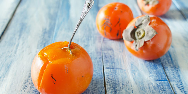 Cachi: storia e proprietà del frutto simbolo dell'autunno