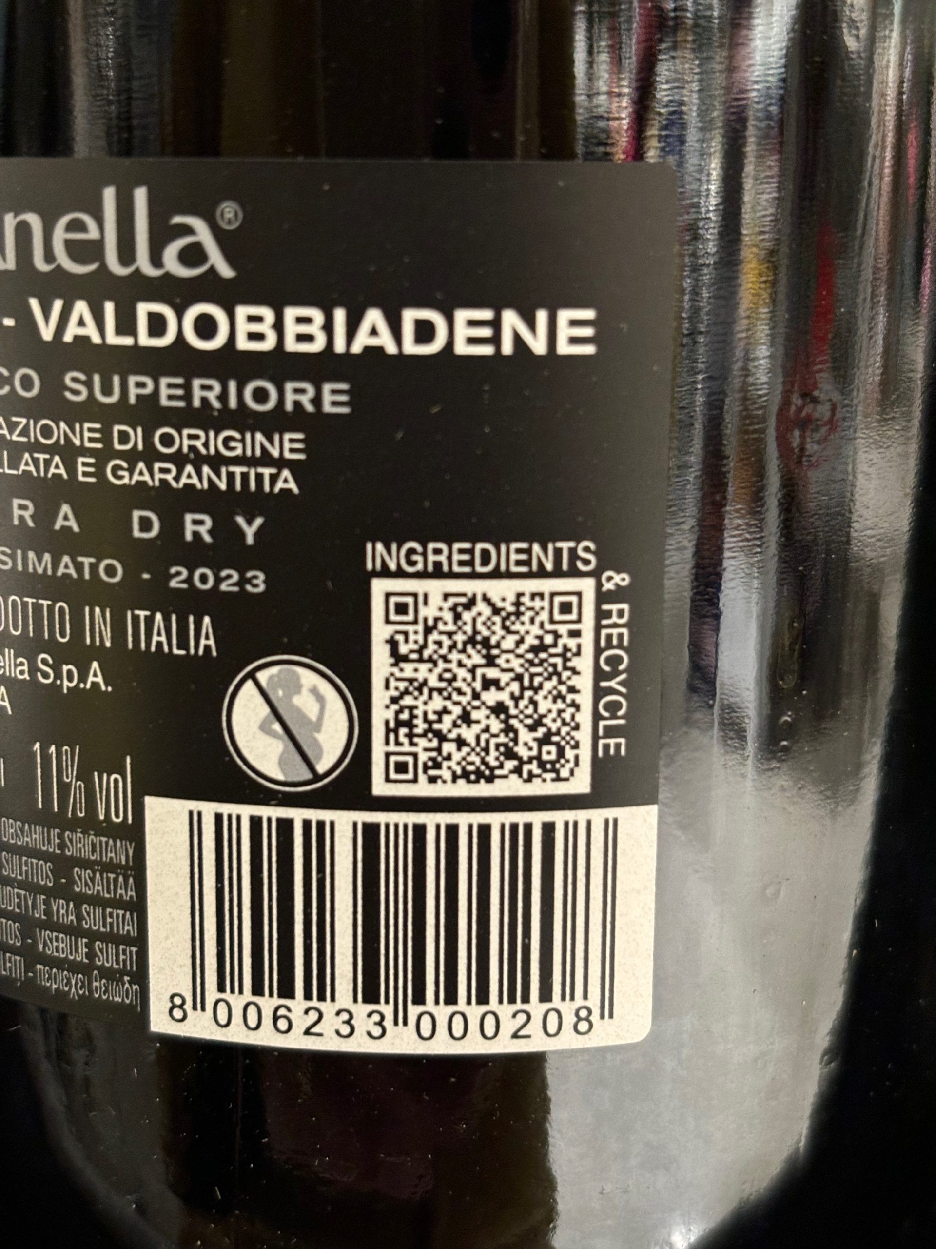Etichette del vino: la questione degli ingredienti e del QR Code