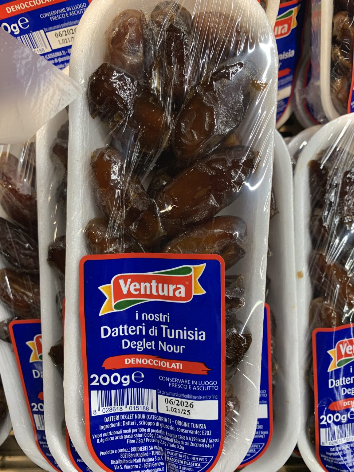 Datteri israeliani no grazie. I supermercati li vendono: come evitarli?